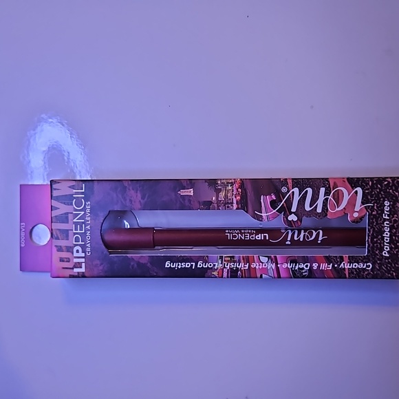IONI | Makeup | Ioni Lip Pencil | Poshmark